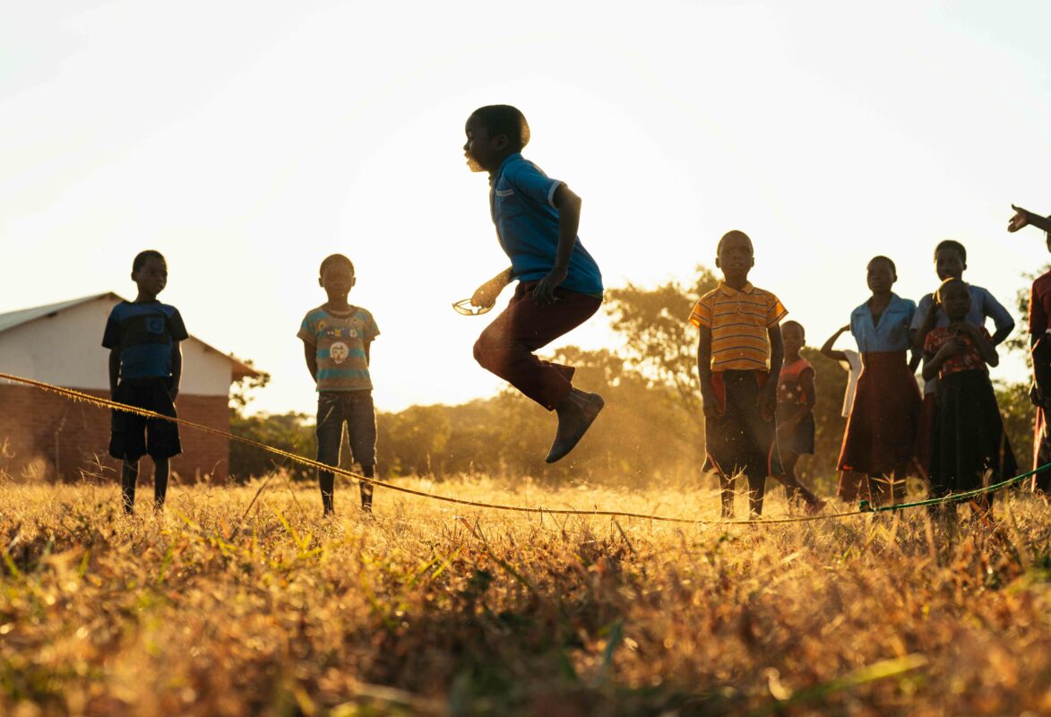 Over ons - Kringloop Red een kind